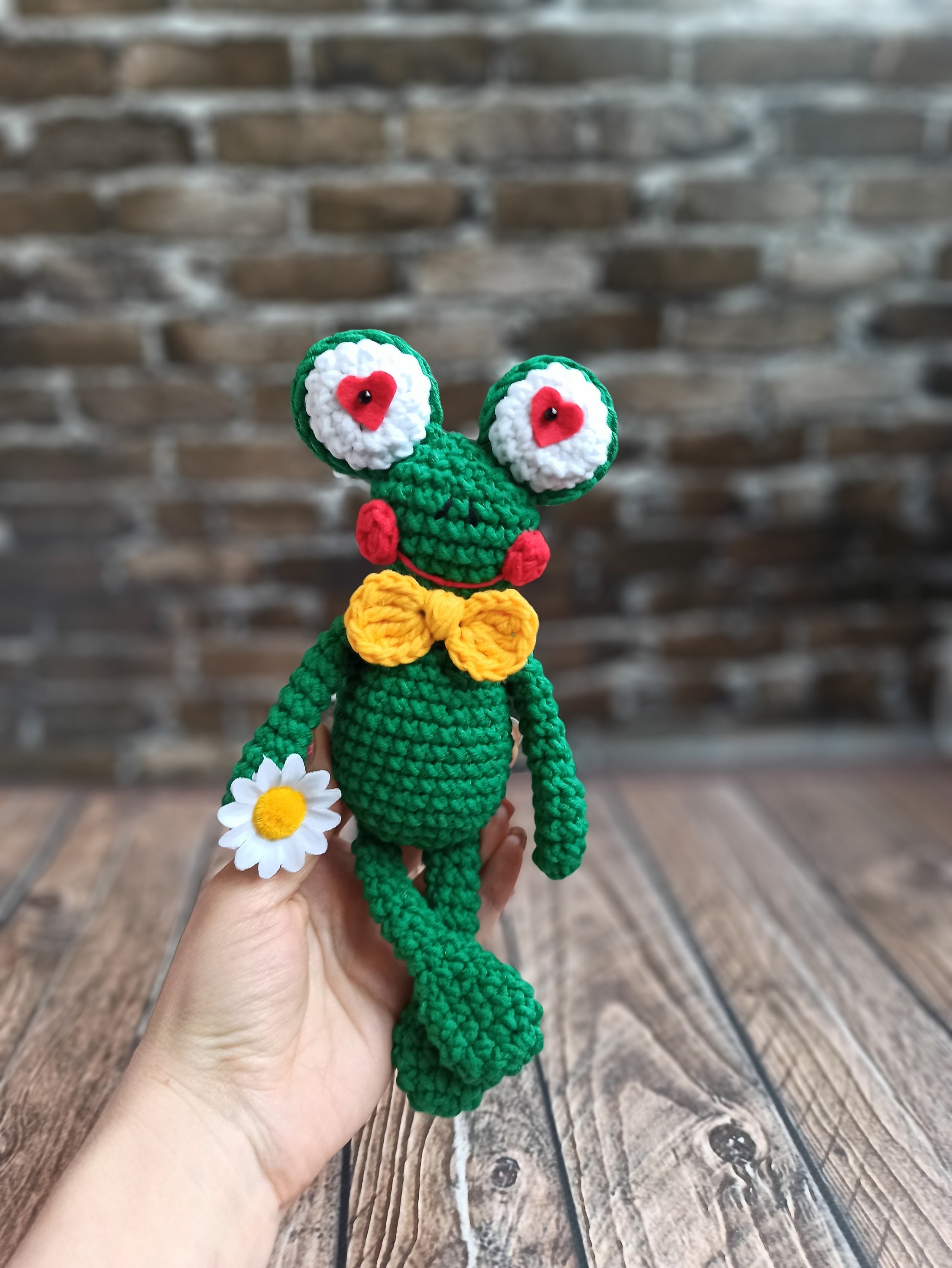 Frog Crochet Pattern Frog Easy Crochet Pattern Heartbreaker - Etsy Canada