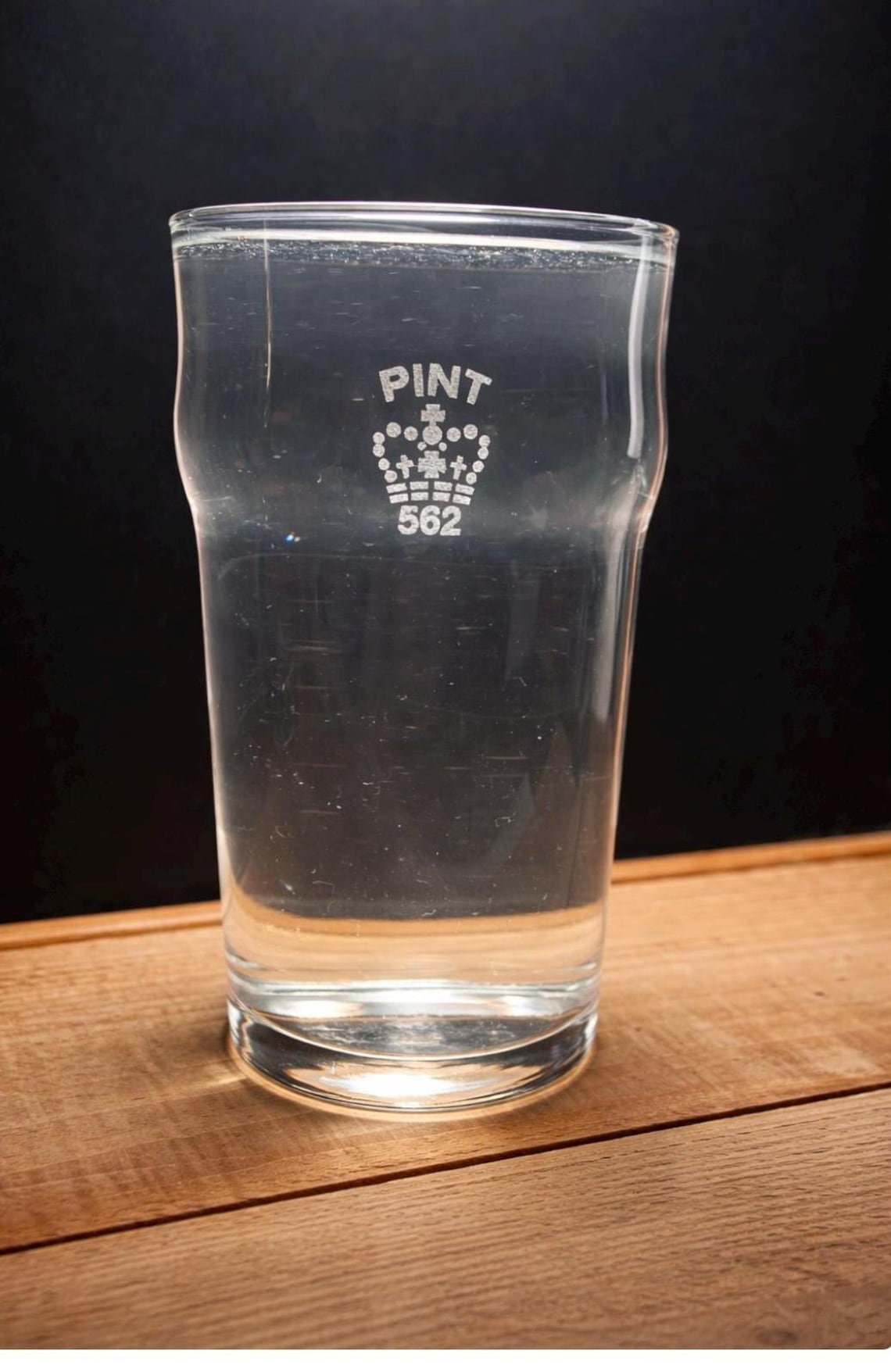 British Crown Imperial Pint Glass Etched England Beer Glass 20 Oz - Etsy