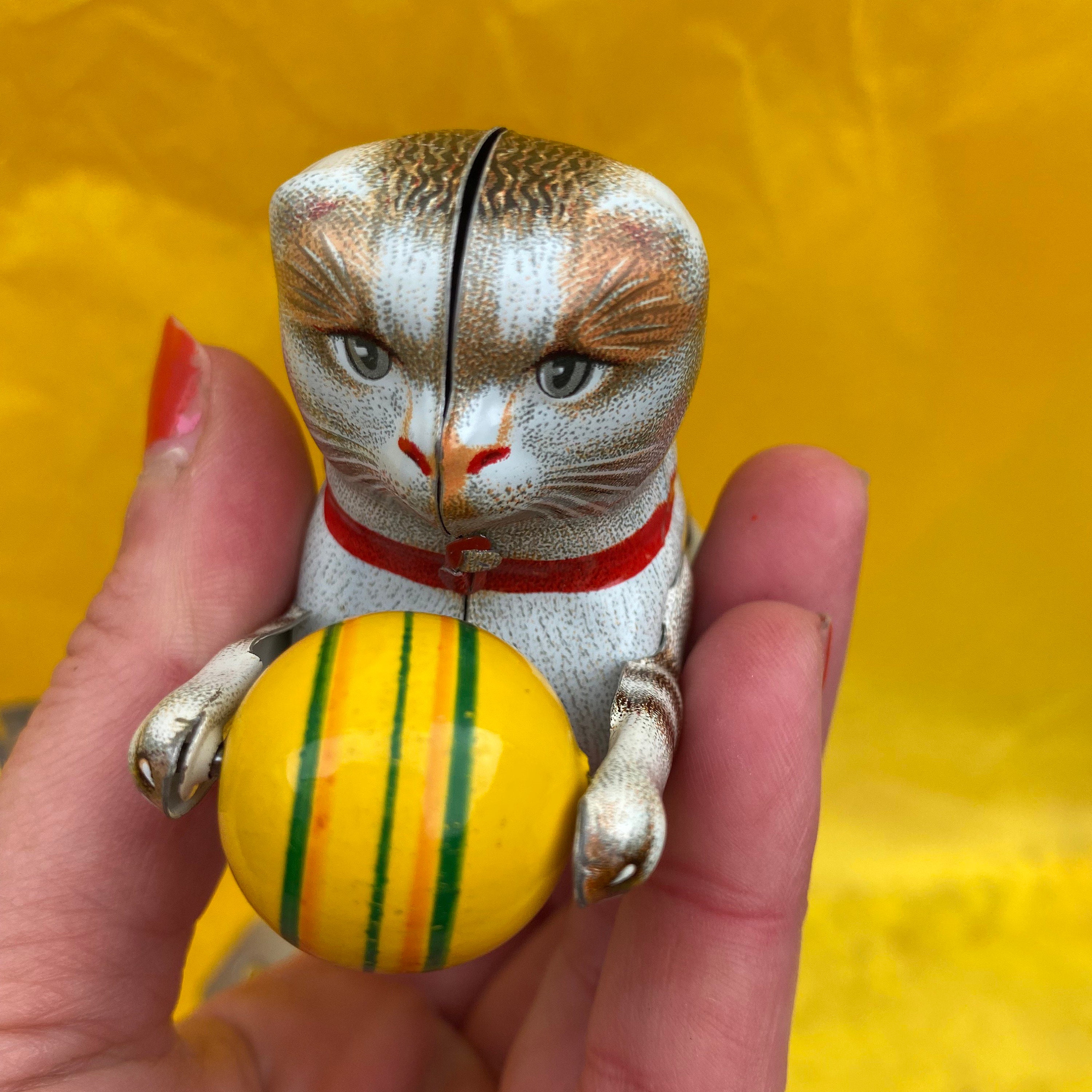 Rare Vintage Cat With Ball Kohler US Zone Western Germany Wind up Tin ...
