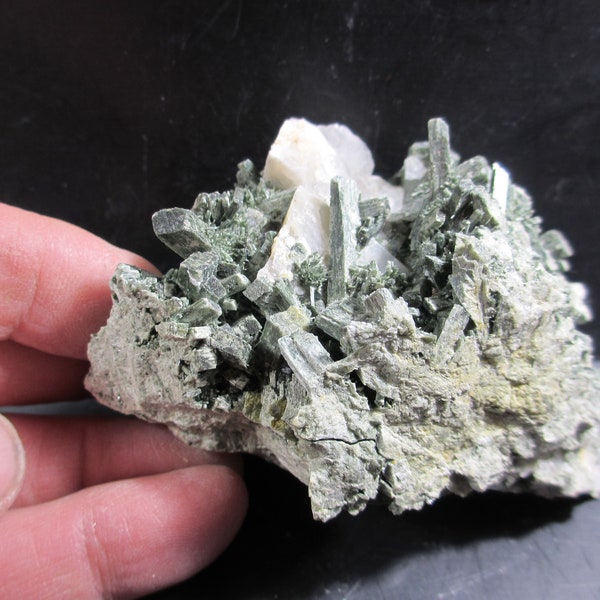 Actinolite Specimen - Etsy