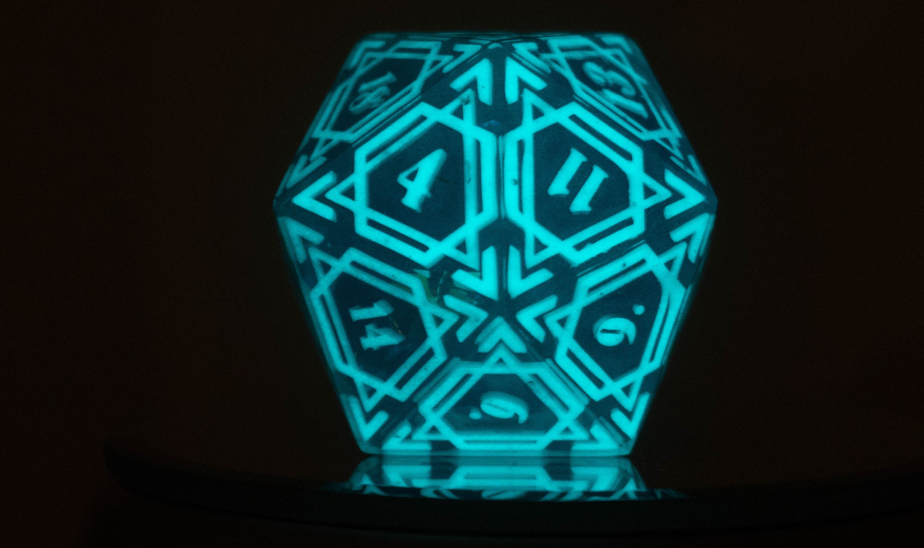 Giant 3d Printed D20 Dice, Glowing in the Dark, Polished and Painted by ...