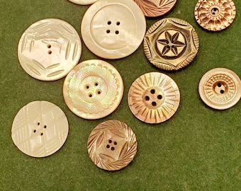 Vintage Shell Buttons - Etsy
