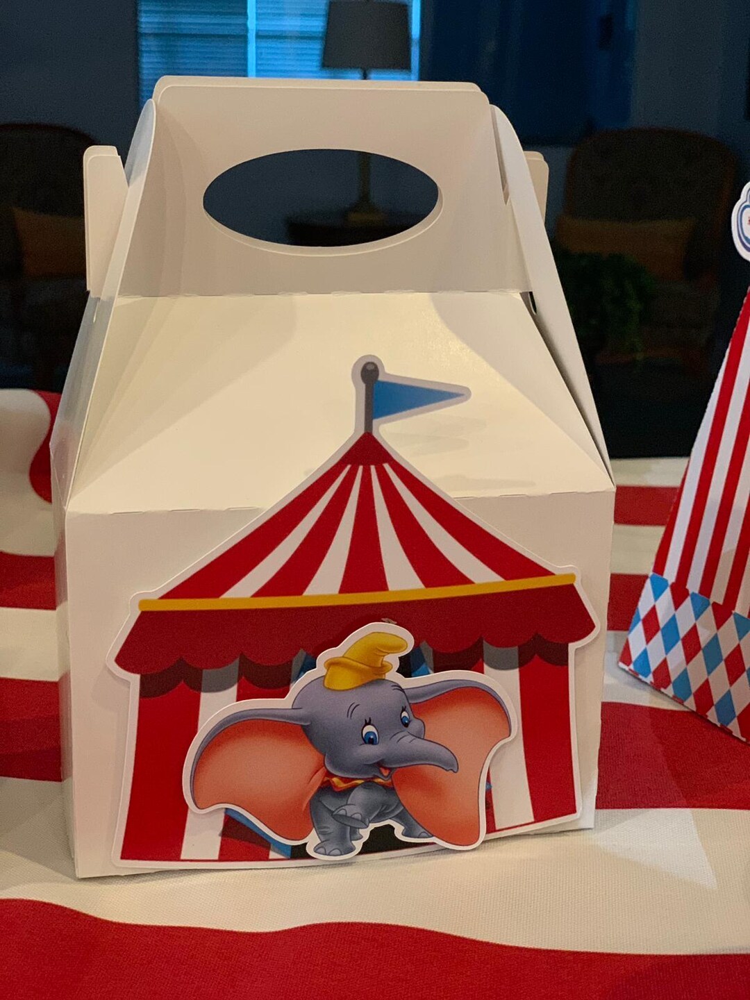Dumbo Favor Box, Dumbo Custom Favor Box, Dumbo Party Decoration, Dumbo ...