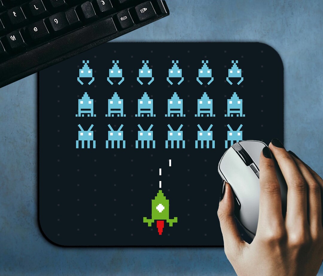 Retro 80s Arcade Mouse Pad #8, Alien Shooter 80s Arcade Game Desk Mat ...