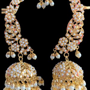 DER315 Ear Cuff / Kaan Phool Earrings , Indian JEWELLERY in Pearls - Etsy