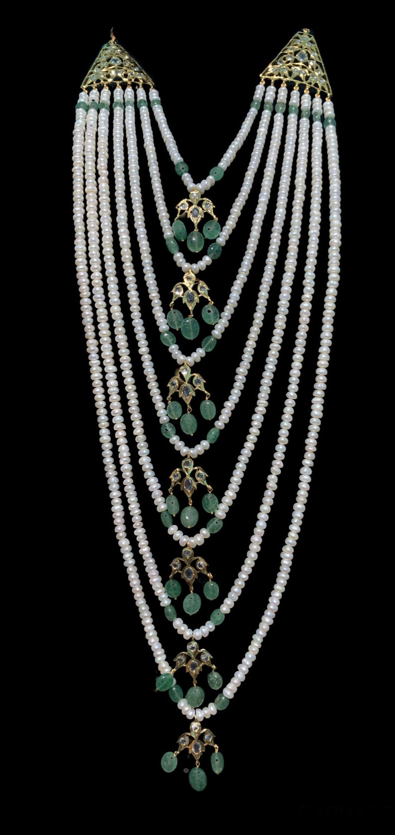 SAT35 Insia Hyderabadi Satlada in Fresh Water Pearls and Emeralds ...