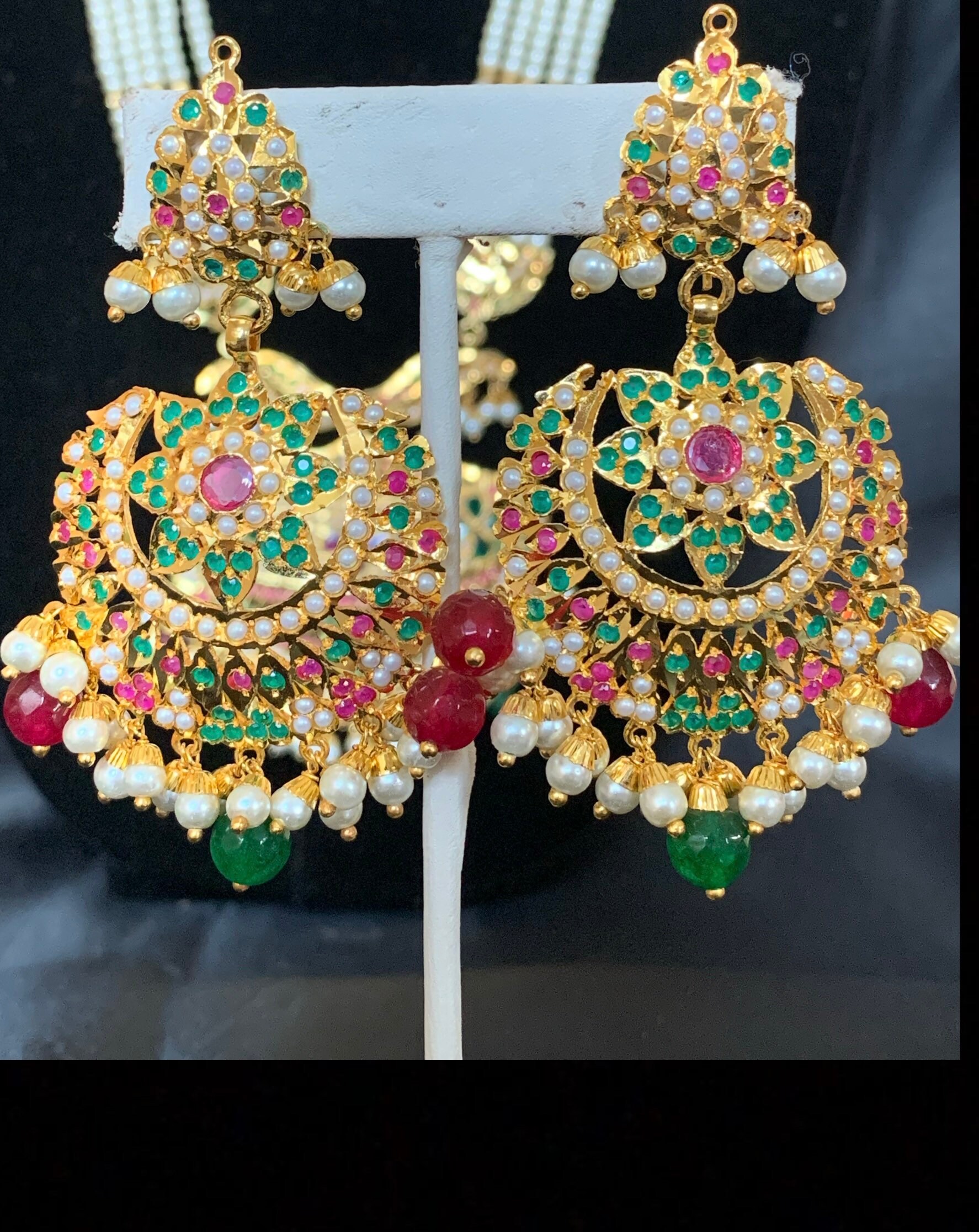 Keya Punjabi jadau rani haar with earrings tika in ruby | Etsy