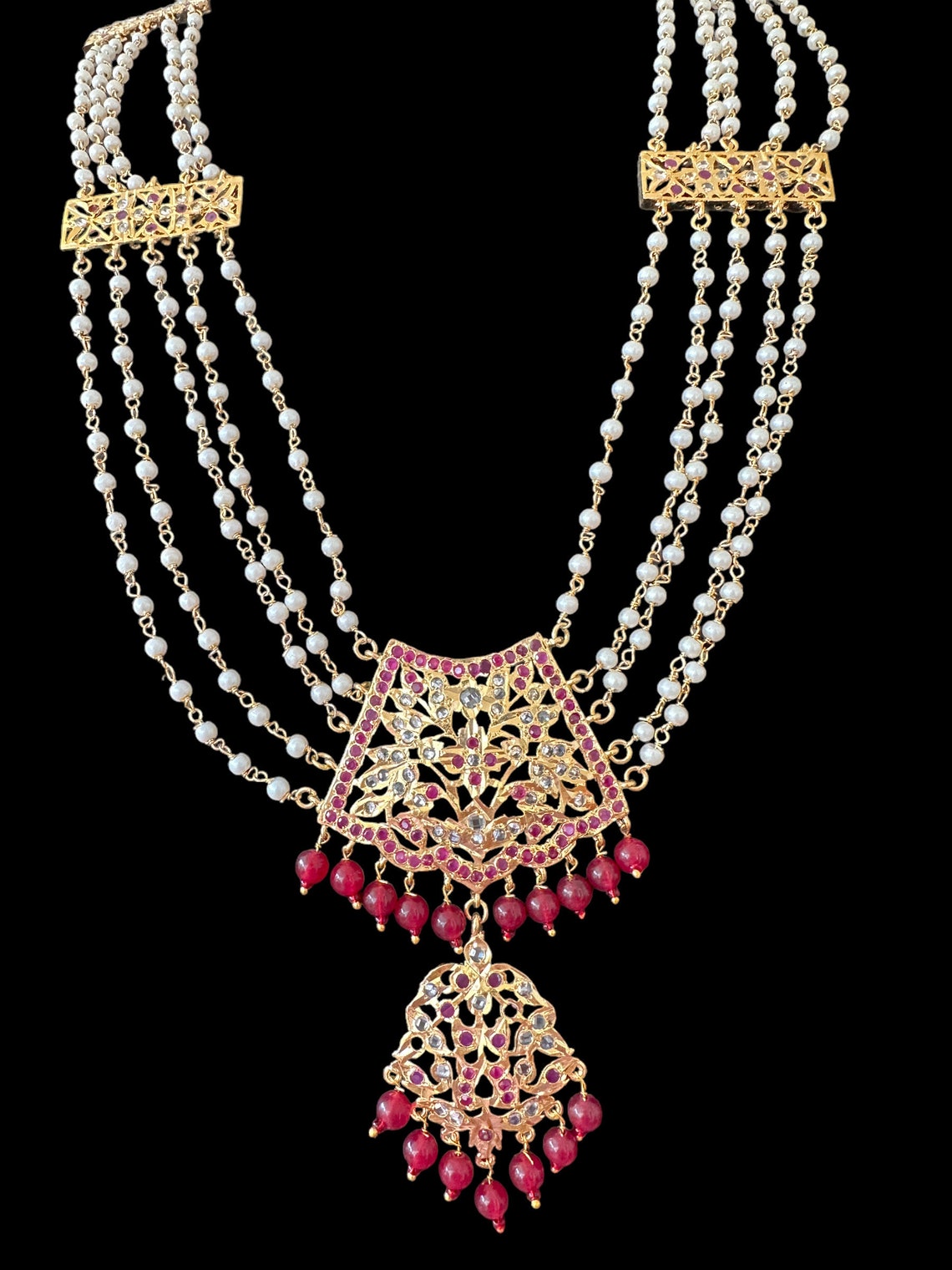 Aabha Ruby Chandan Haar / Hyderabadi Rani Haar With a Twist of Pearls ...