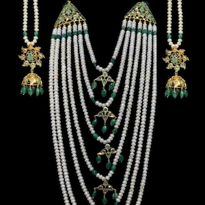 Insia Hyderabadi Jadavi Lacha Bridal Set With Satlada in Emeralds With ...