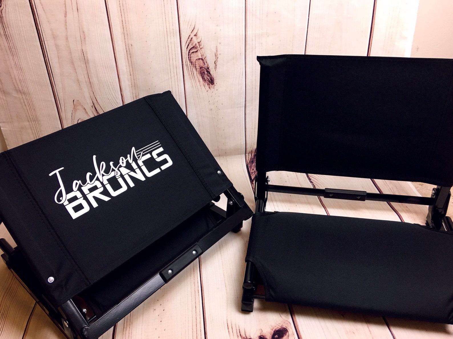 Custom Stadium Seats // School Team Mascot // Personalized // Bungee ...