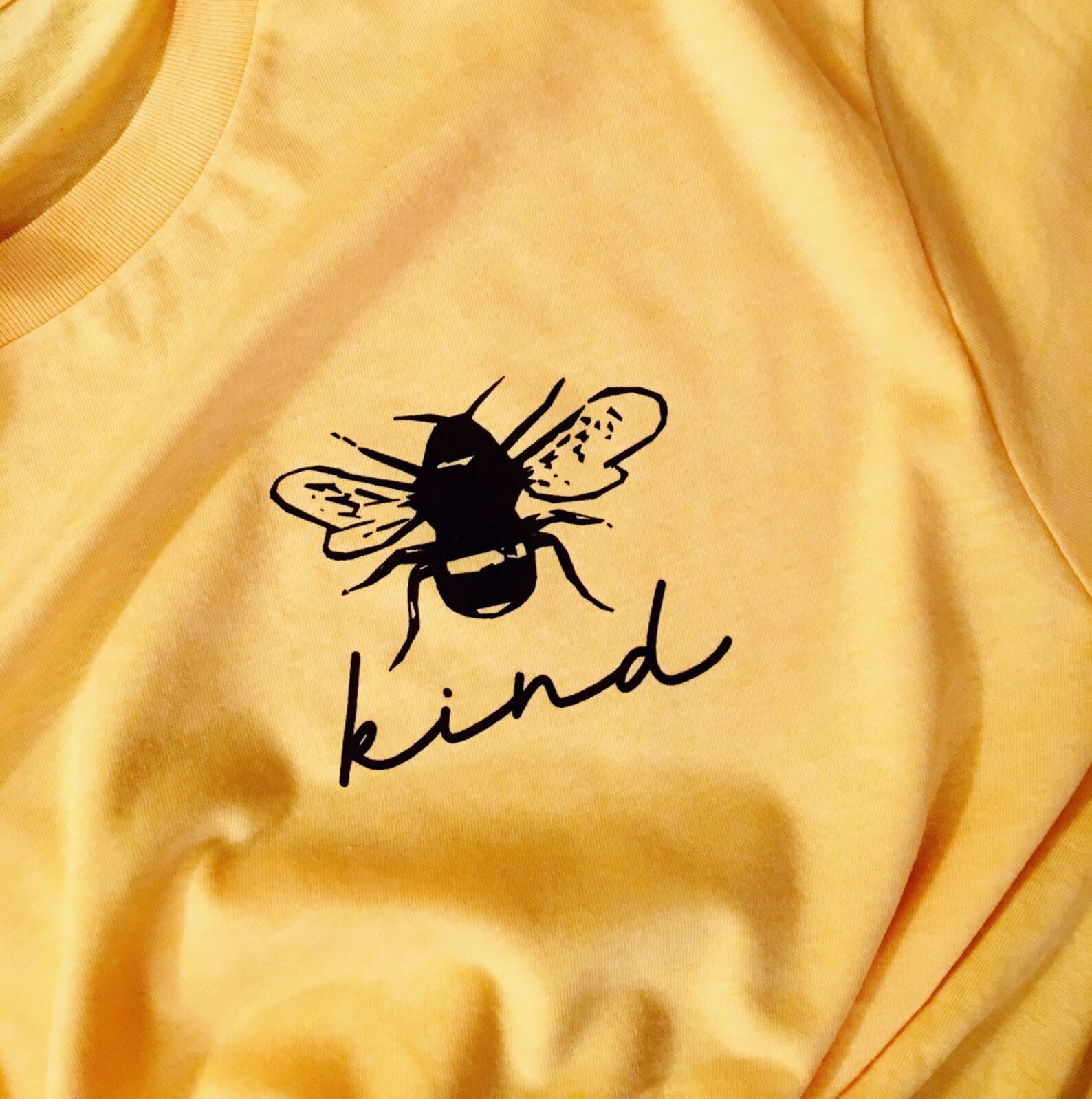 Bee Kind Tee // Bee Kind Shirt // Bee Shirt // Kindness Shirt // Bee ...