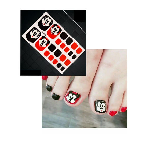 Mickey Mouse Toenails