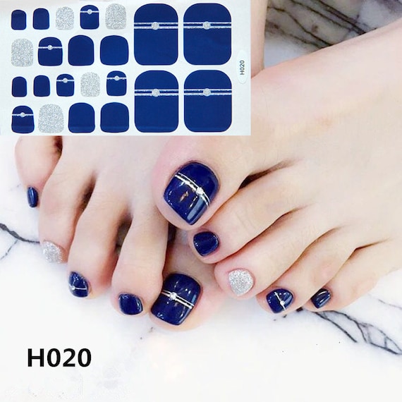 Blue Toe Nail Art