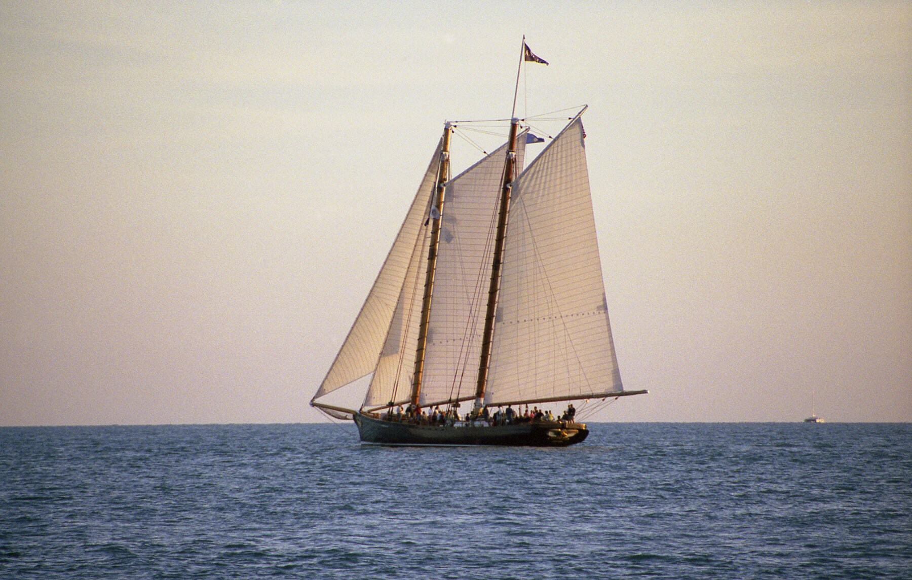 Sailing Yacht America Screen Saver Background Wallpaper Themes Digital ...