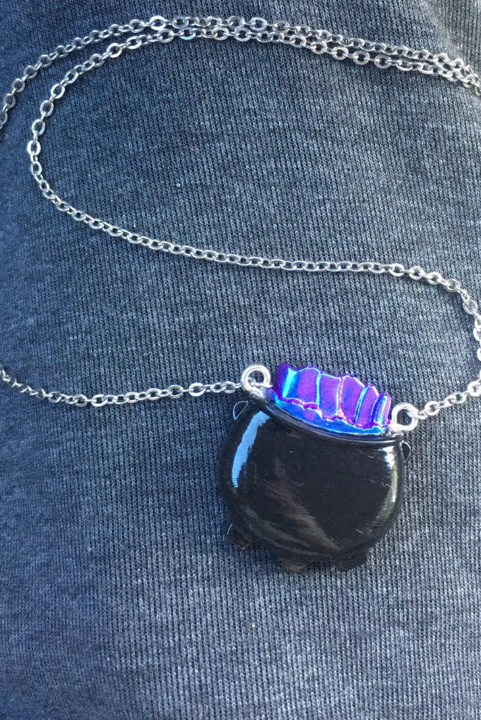 Cauldron Necklace Cauldron Jewelry Witch Necklace - Etsy Italia