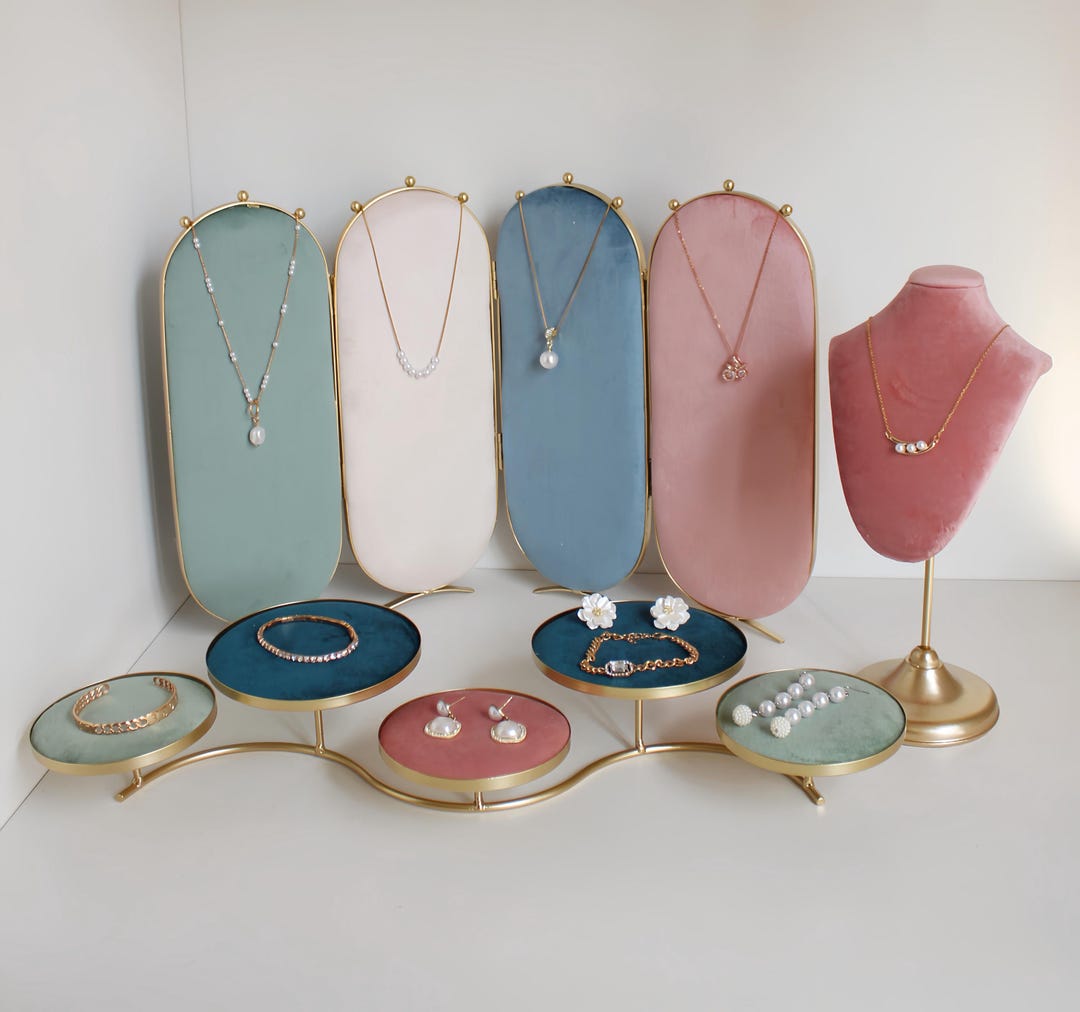 Velvet Jewelry Display: Platform Tray, Jewelry Store Design - Etsy