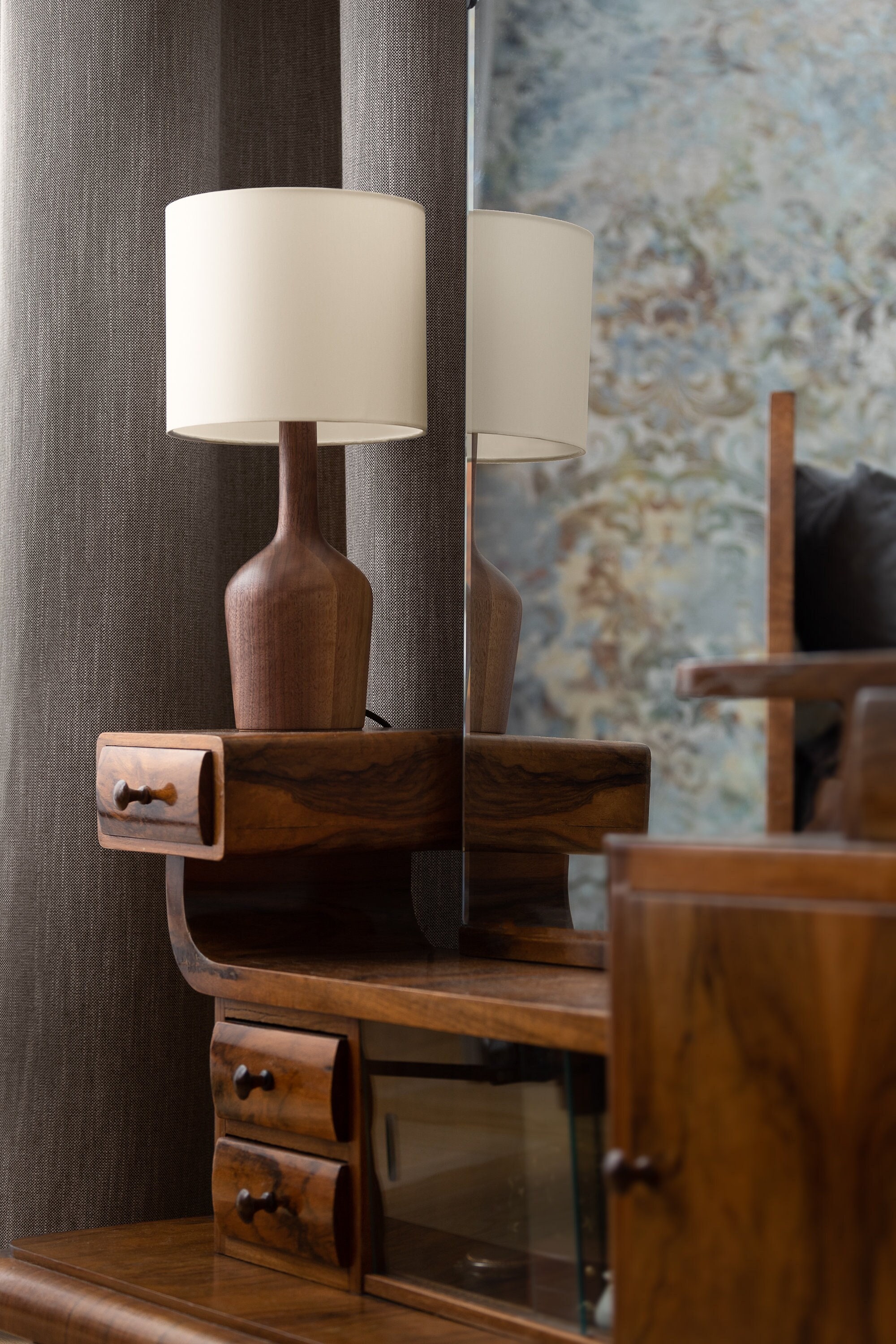 Hand Turned Walnut Table Lamp/ Wooden Lamp - Etsy