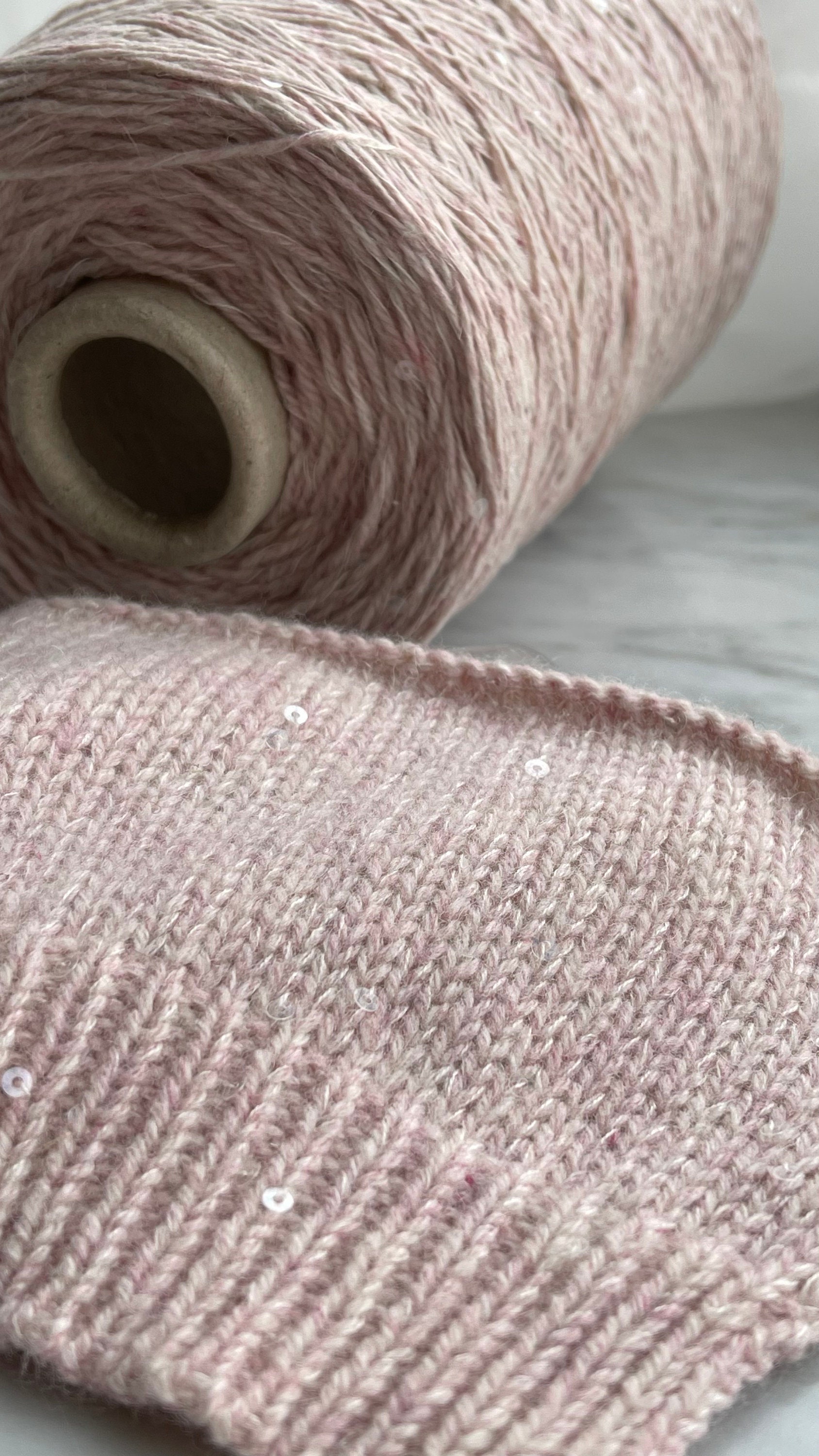 Yarn With Sequins of Cashmere and Merino Wool, for Hand and Machine ...