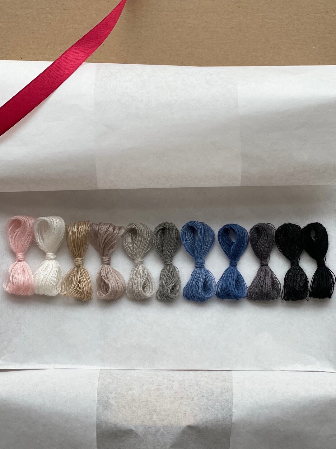 Pure Cashmere and Silk Yarns, 100% Cashmere Darning Yarn, Loro Piano ...
