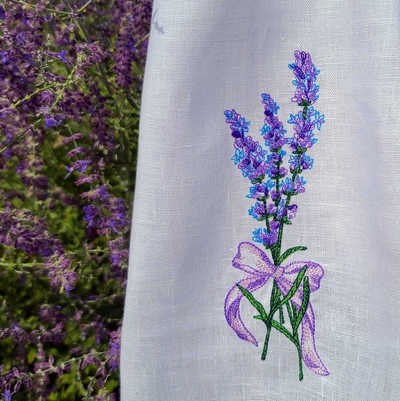 Lavender Machine Embroidery Design 3 Sizes Beautiful Flowers - Etsy