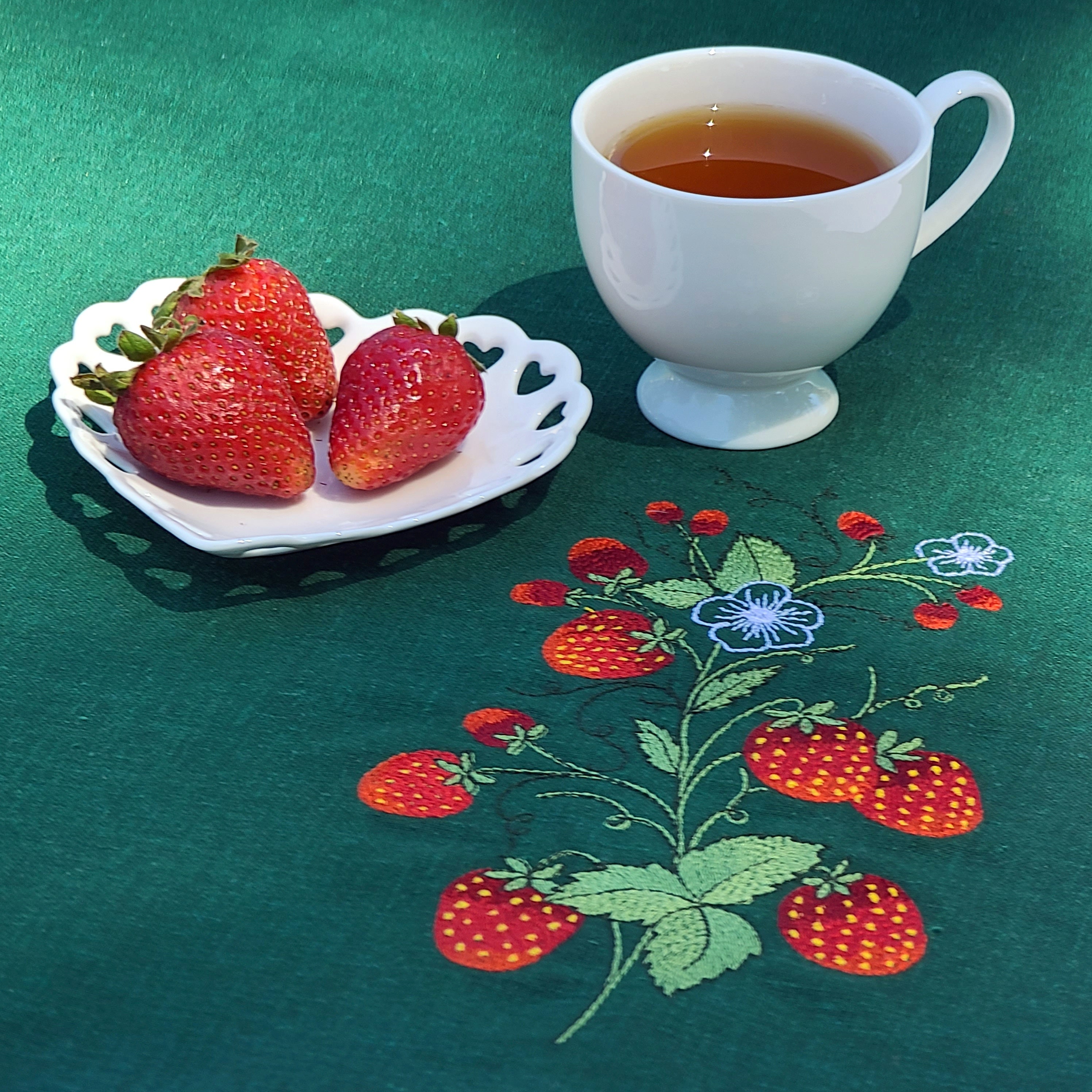 Strawberry Branch Machine Embroidery Design 3 SIZES, Red Berry Digital ...