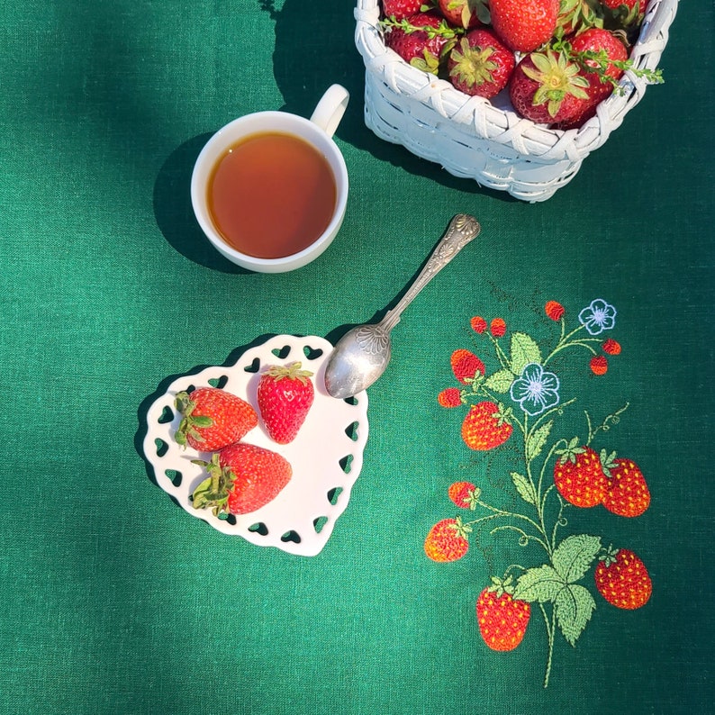 Strawberry Branch Machine Embroidery Design 3 SIZES, Red Berry Digital ...