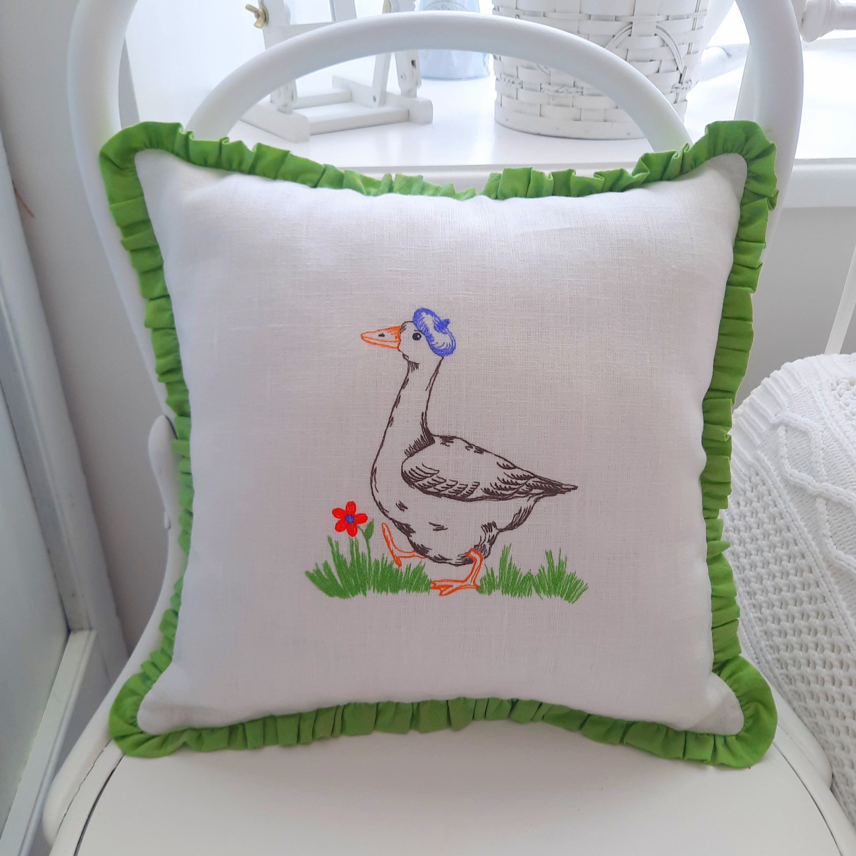 Goose Machine Embroidery Design - 2 Sizes, Sketch Machine Embroidery ...