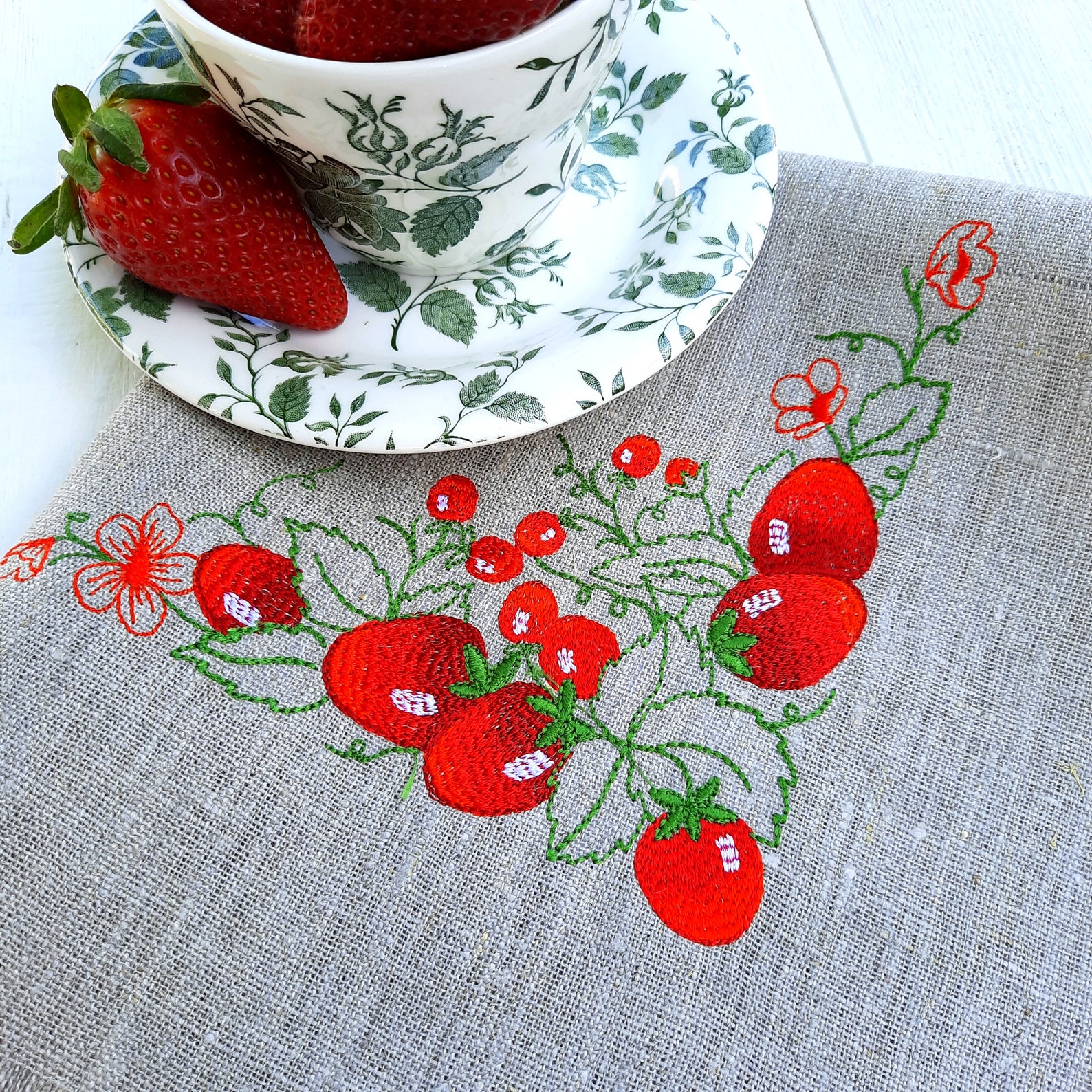 Strawberry Corner SET in 2 Sizes Machine Embroidery Design - Etsy