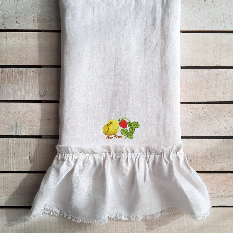 Cute Chick Machine Embroidery Design 3 Sizes, Yellow Chicken Digital ...