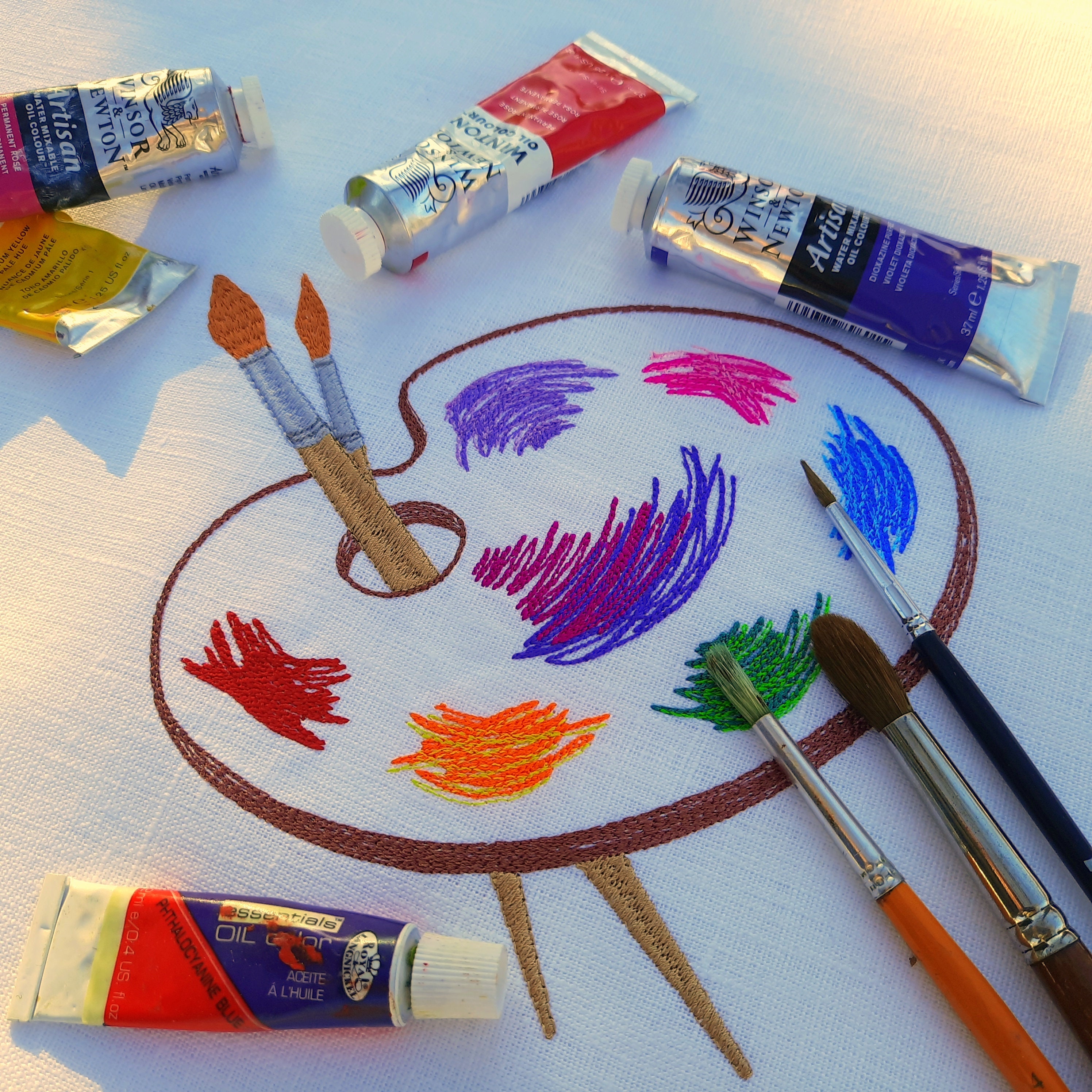Artist's Palette Machine Embroidery Design, Sketch Machine Embroidery ...