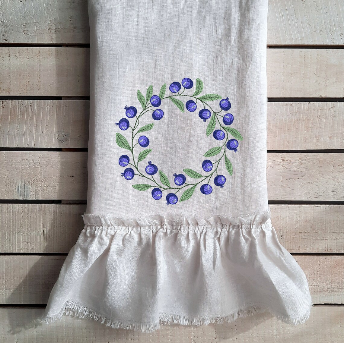 Blueberry Wreath Machine Embroidery Design 4 SIZES, Blueberry Digital ...