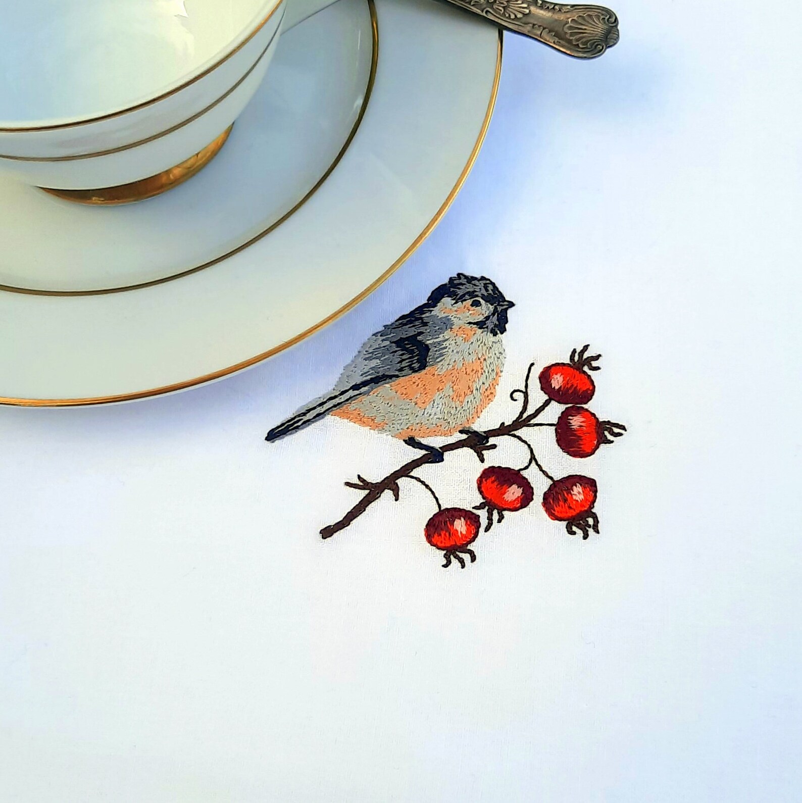Bird on a Branch Machine Embroidery Design 4 SIZES, Cute Sparrow on a ...