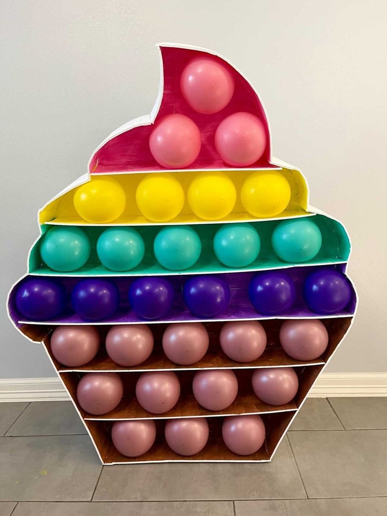 POP IT Cupcake Mosaic From Balloons, Pop It Mosaic Template, Pop Its ...
