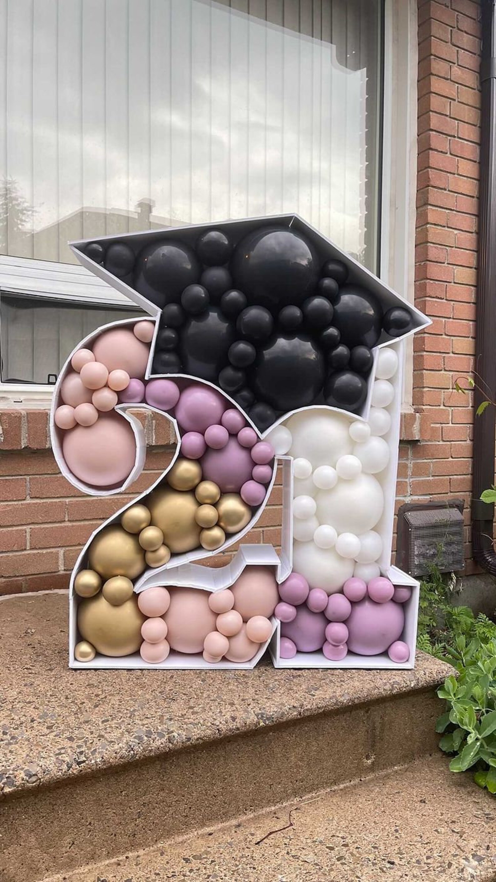 25 Graduation Hat From Balloons, Mosaic Template, 25 Graduate Mosaic ...