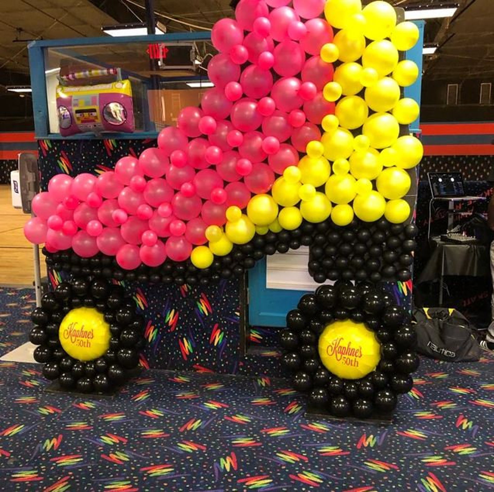Roller Skate From Balloons, Roller Skate Mosaic From Balloons, 80s ...