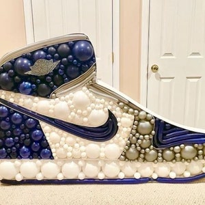 Sneaker From Balloons, Shoe Mosaic From Balloons, Decor Ideas, Mosaic ...