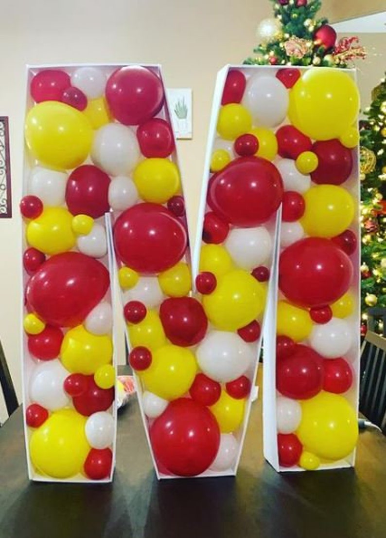 Mosaic Letter M, Mosaic Letters, Mosaic From Balloons, Balloon Mosaic ...