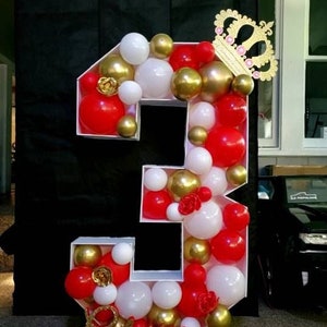 Stethoscope From Balloons, Stethoscope Mosaic From Balloons, Medicine ...