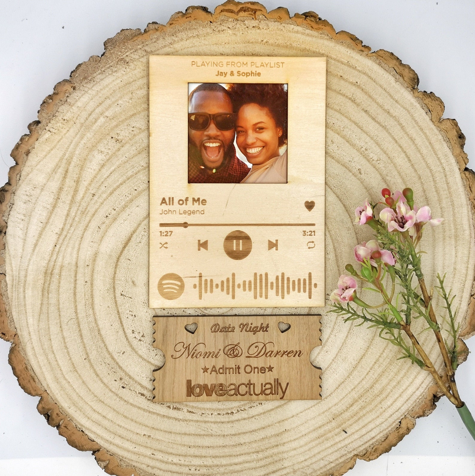 Personalised Spotify Song Code Card and Engraved Retro Movie | Etsy