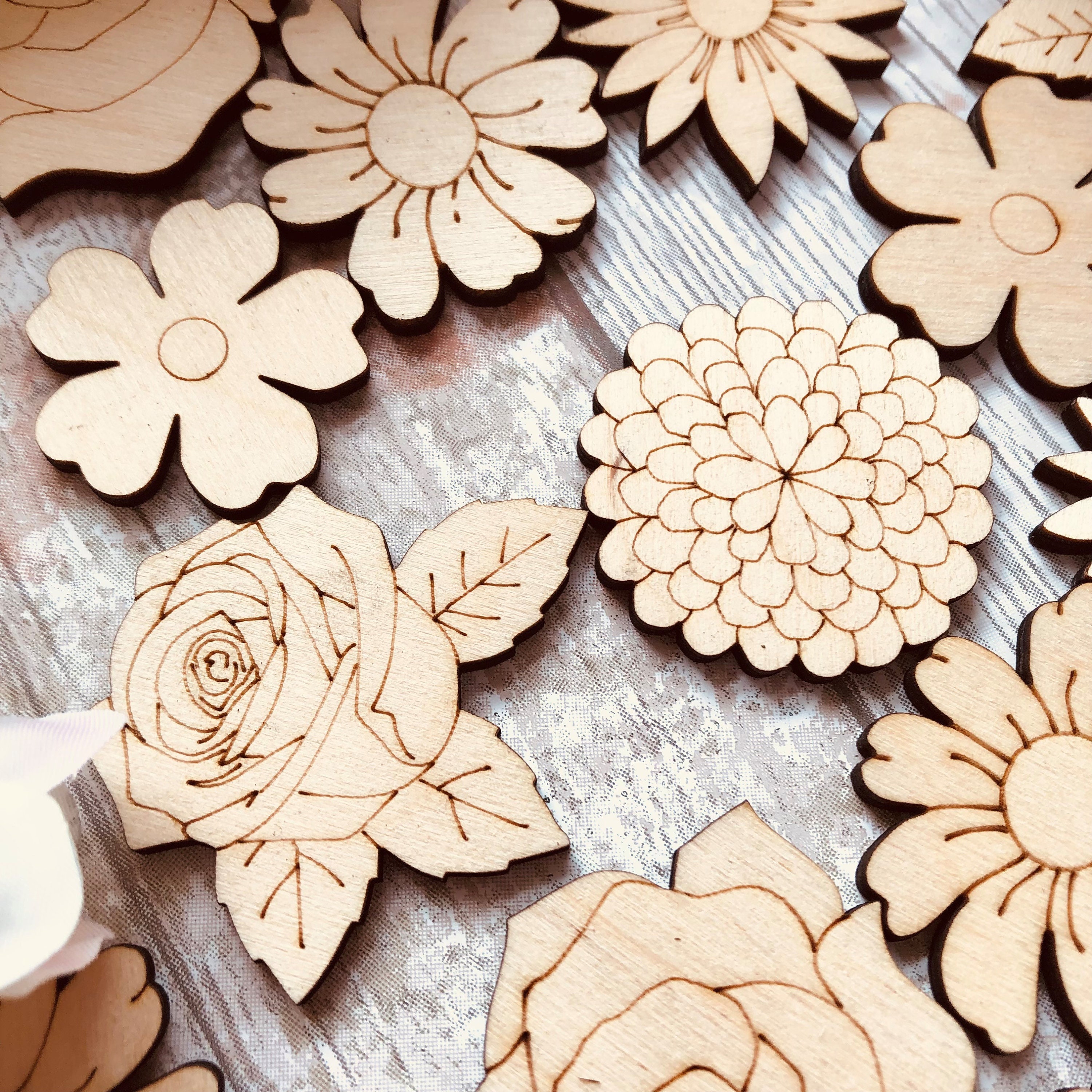 Wood Craft Shapes- 20 Flower Shapes for Crafting - Etsy