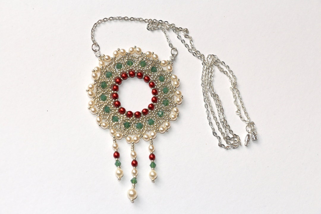 Lucy Necklace in Seed Lace, Pearl and Crystal - Etsy