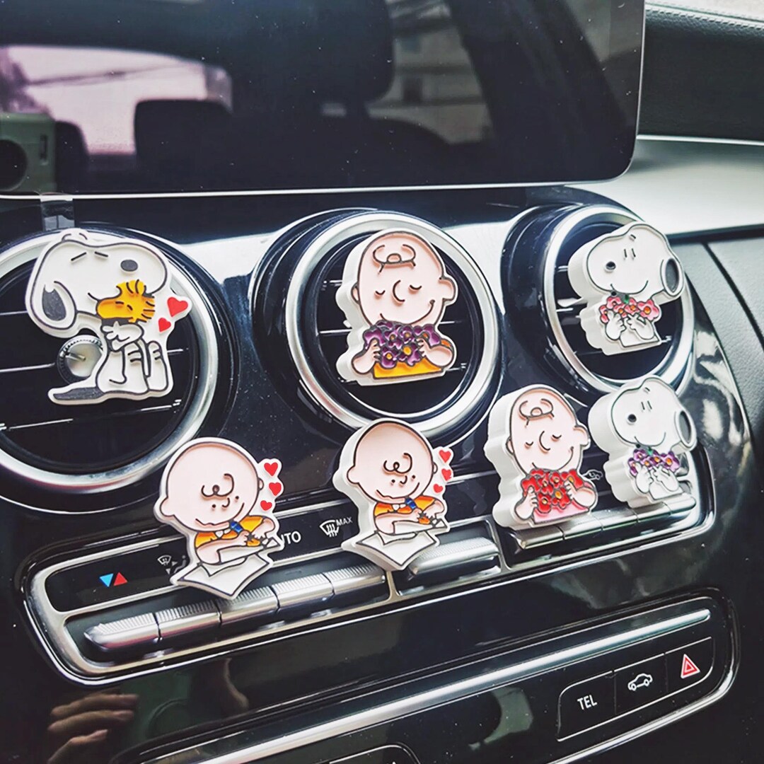 Classic Comic Beagle Car Air Freshener | Plaster Vent Clip | Nostalgic ...