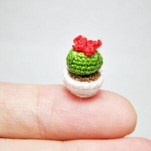 Tiny Crochet Potted Cactus - Amigurumi Plants - Made to Order - Etsy