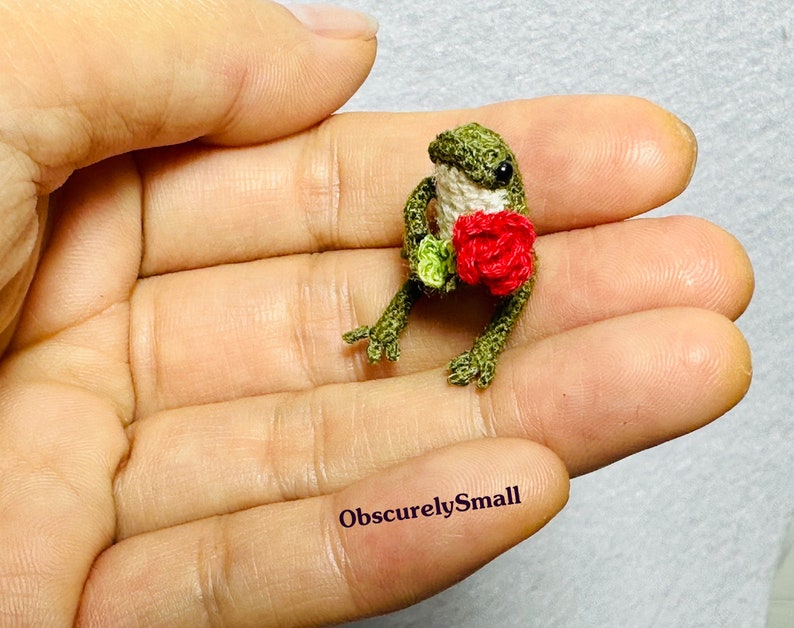 Tiny Crochet Frog Doll: Miniature Amigurumi Frog - Made to Order - Etsy