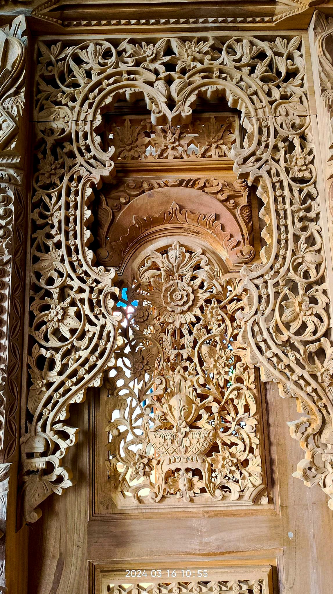 Javanese Classic Teak Wood Carving Door Wooden Door Width 300cm, Height ...