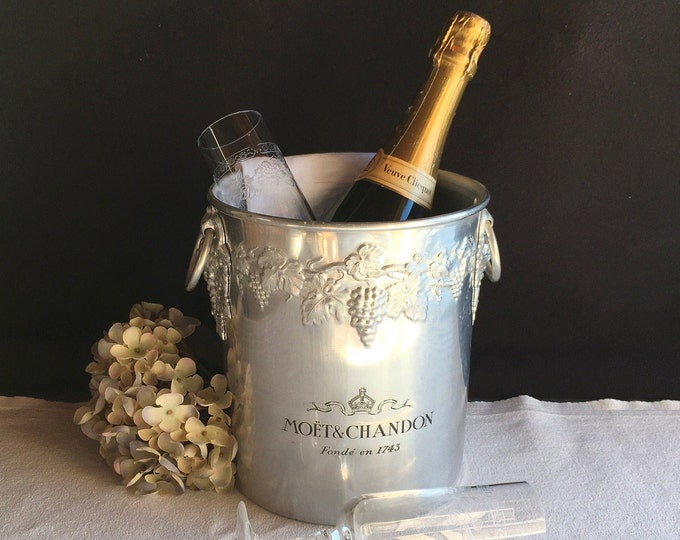 MOET & CHANDON Vintage French, Metal Champagne, Wine Cooler, Ice Bucket ...