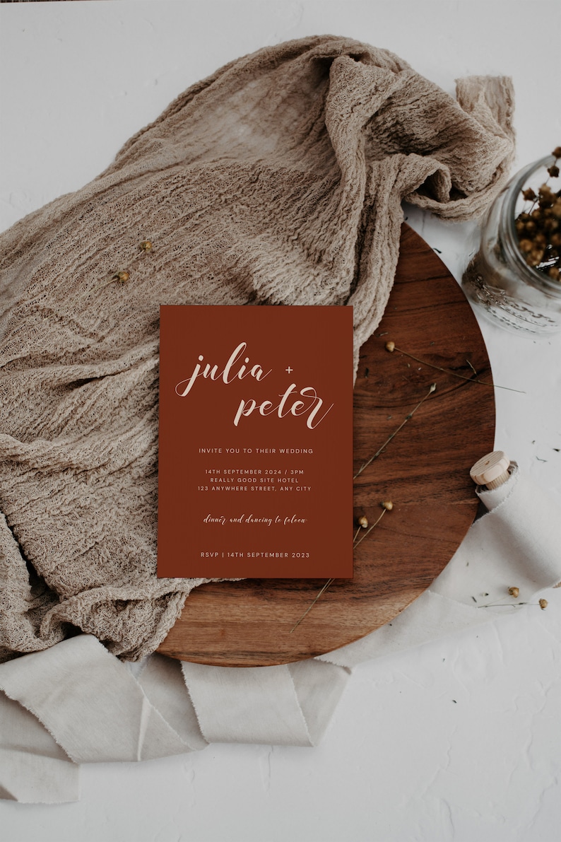 Plantilla de invitación de boda en terracota: Diseño bohemio ...