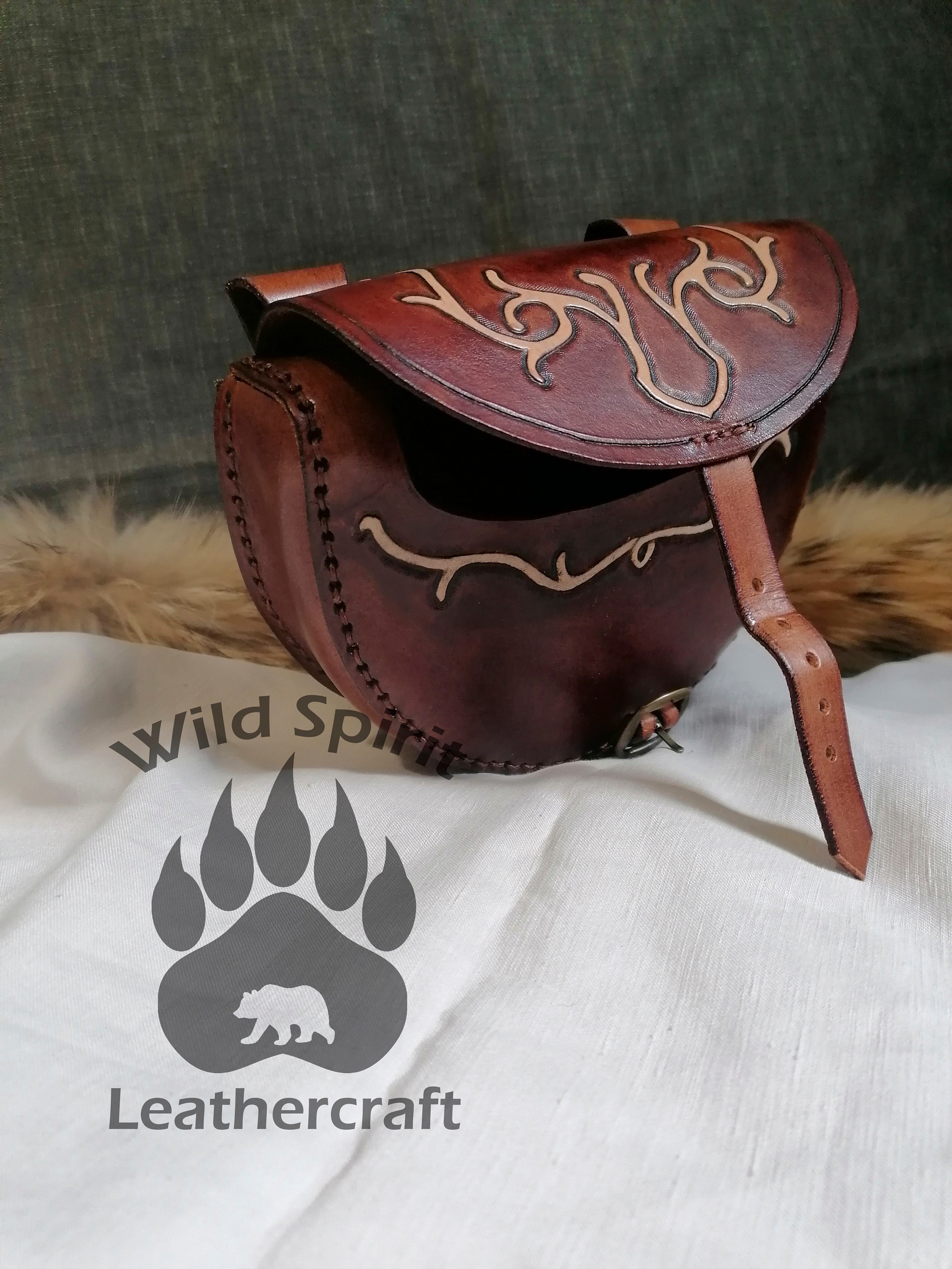 Deer Antler Fantasy Pouch, Belt Pouch // Elven Fantasy Celtic LARP ...