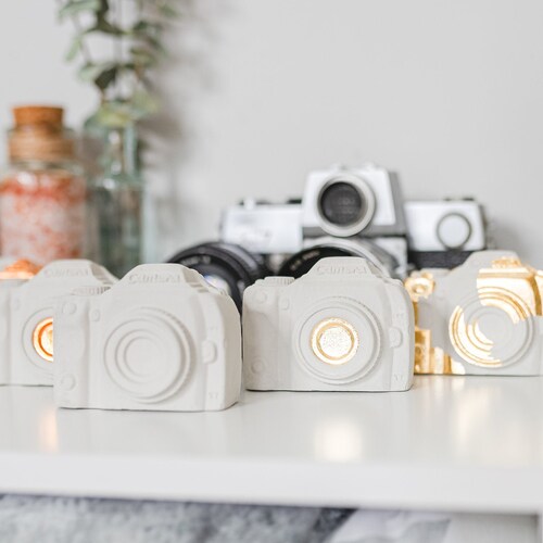 Camera Earrings // Gift for Photographers // Photography Gifts - Etsy