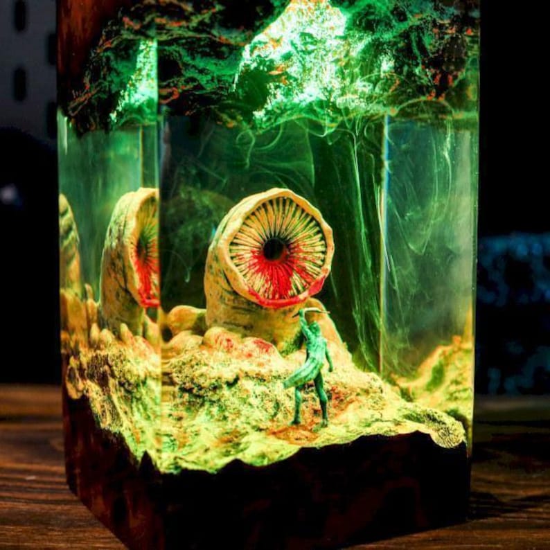 Sandworm Dune Night Light, Sci-fi Movie Resin Art Lamp, Unique Fan Gift ...